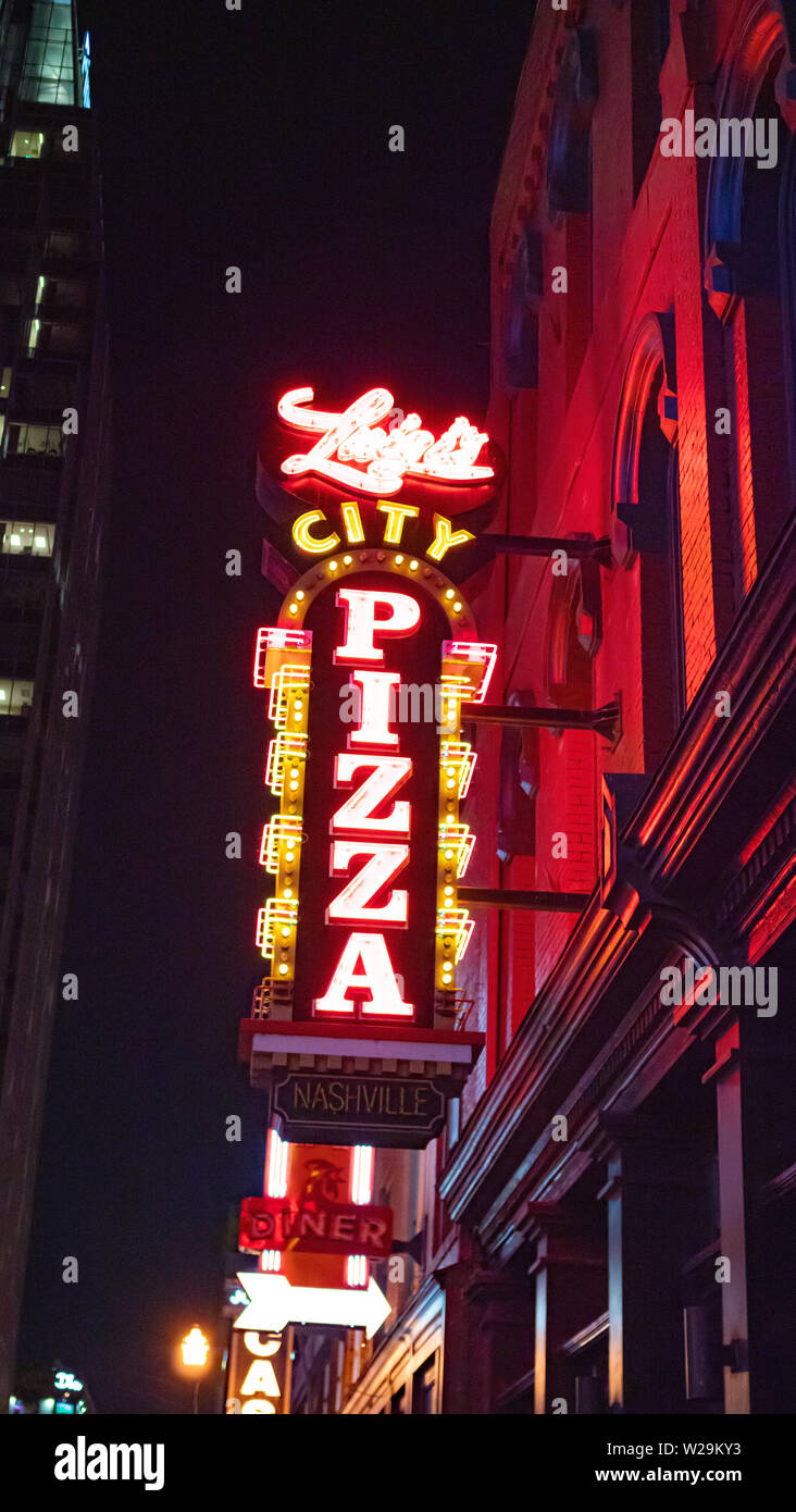 Colorful Nashville Broadway at night - NASHVILLE, USA - JUNE 15, 2019 ...