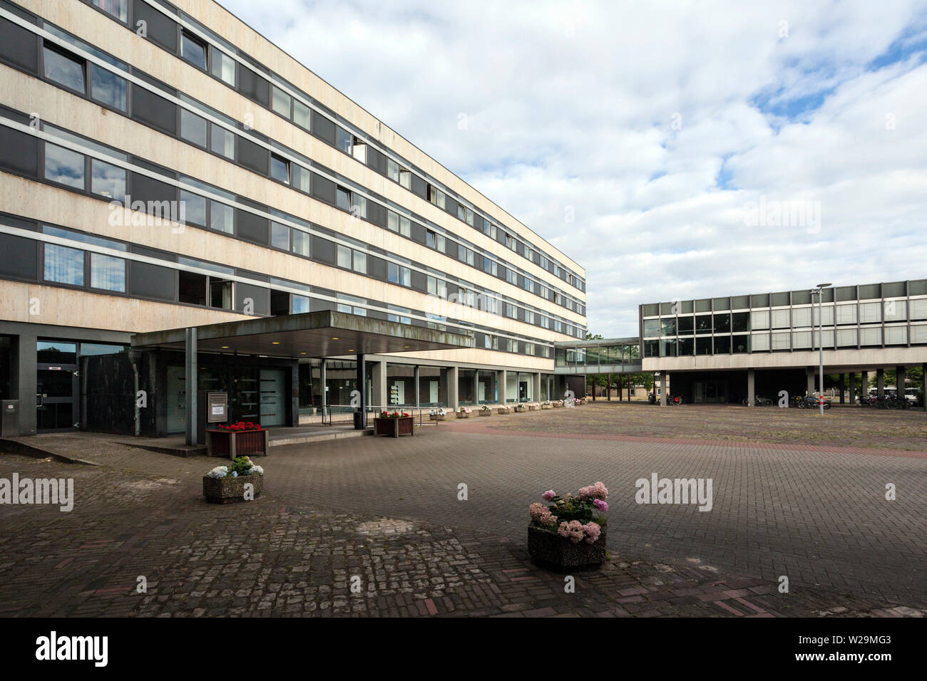 Land criminal office hi-res stock photography and images - Alamy
