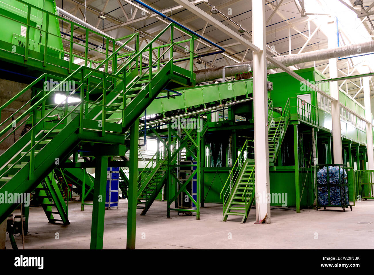 Waste processing plant. Technological process for acceptance, storage ...