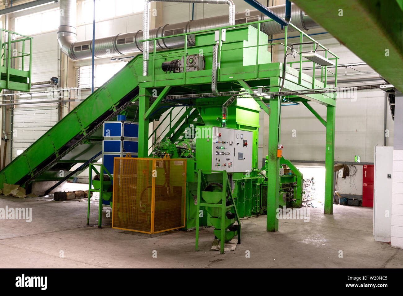 Waste processing plant. Technological process for acceptance, storage ...