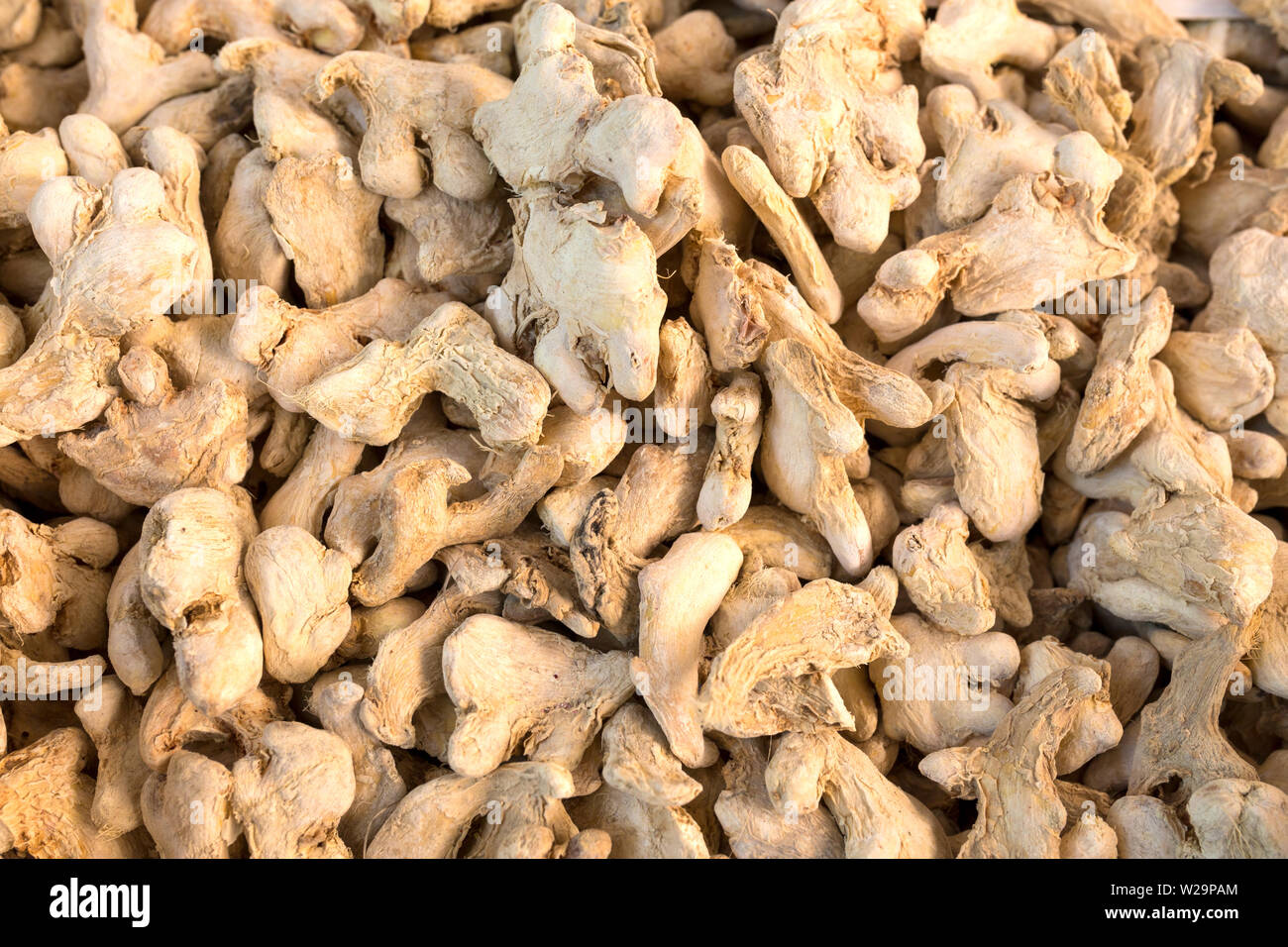 Ginger root and powder hi-res stock photography and images - Alamy