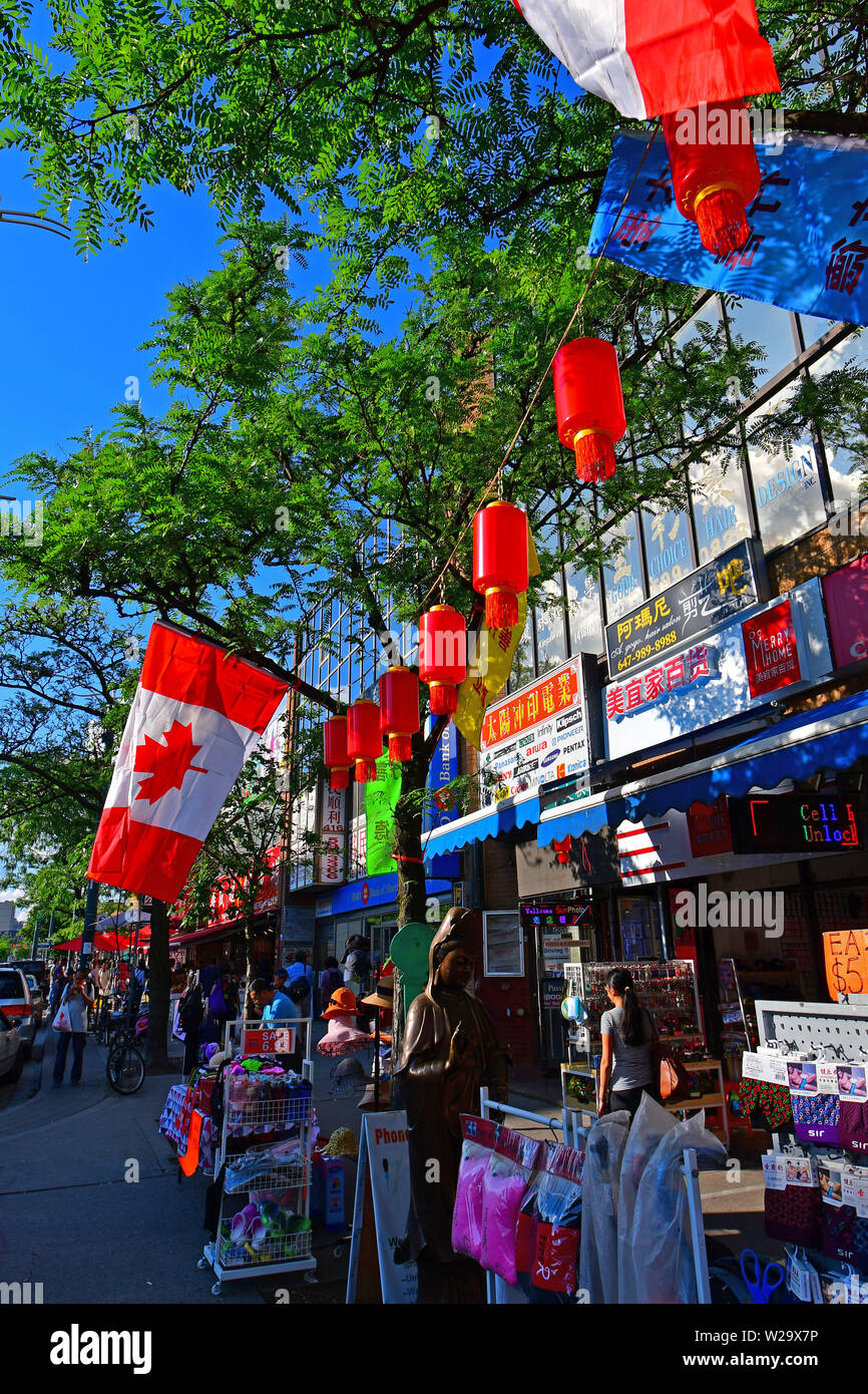 Toronto chinatown hi-res stock photography and images - Alamy