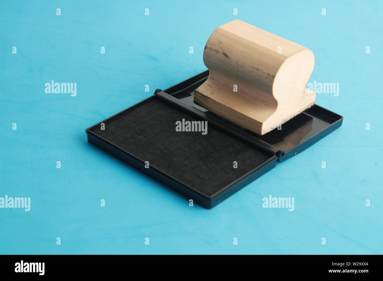 Quality stamp round grunge hi-res stock photography and images - Alamy
