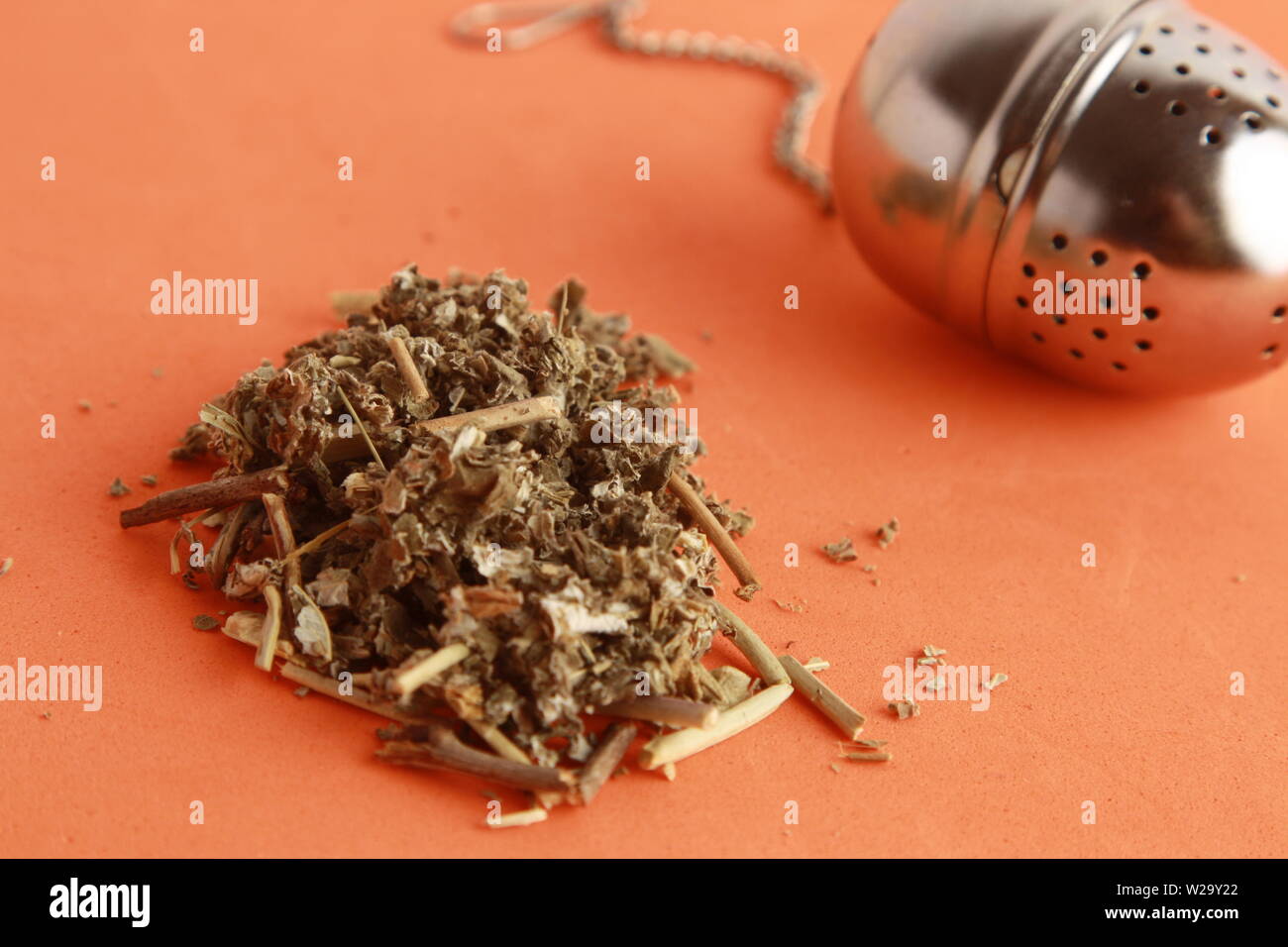 Infusion of raspberry leaf, recommended for pregnant women Stock Photo ...