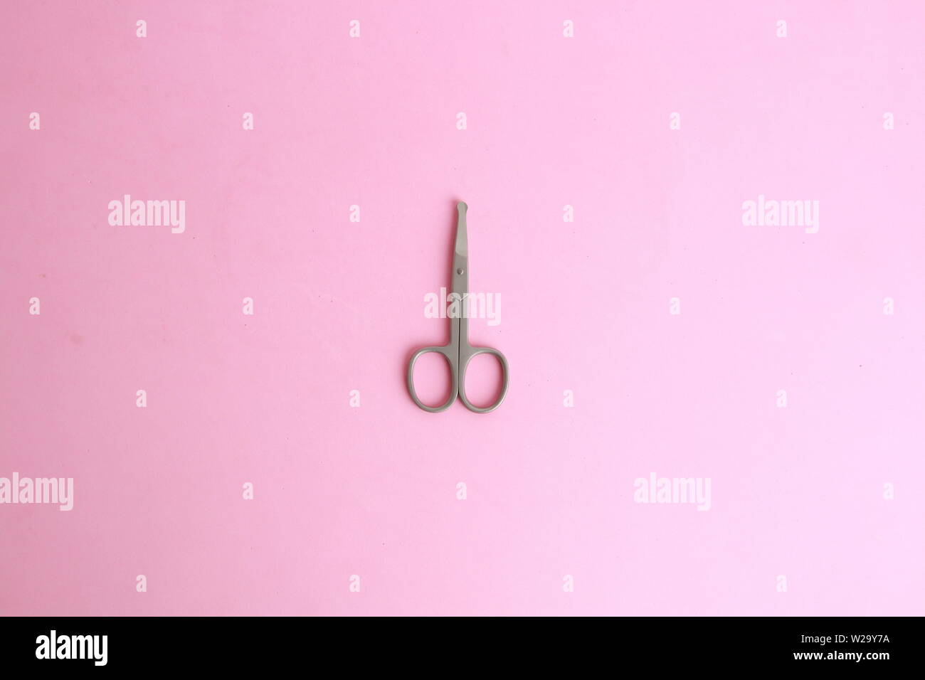 Baby pink trim hi-res stock photography and images - Alamy