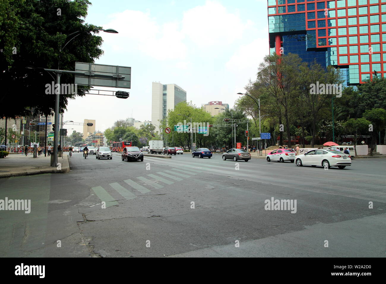 Paseo de la Reforma. Central Avenue of Mexico city Stock Photo - Alamy