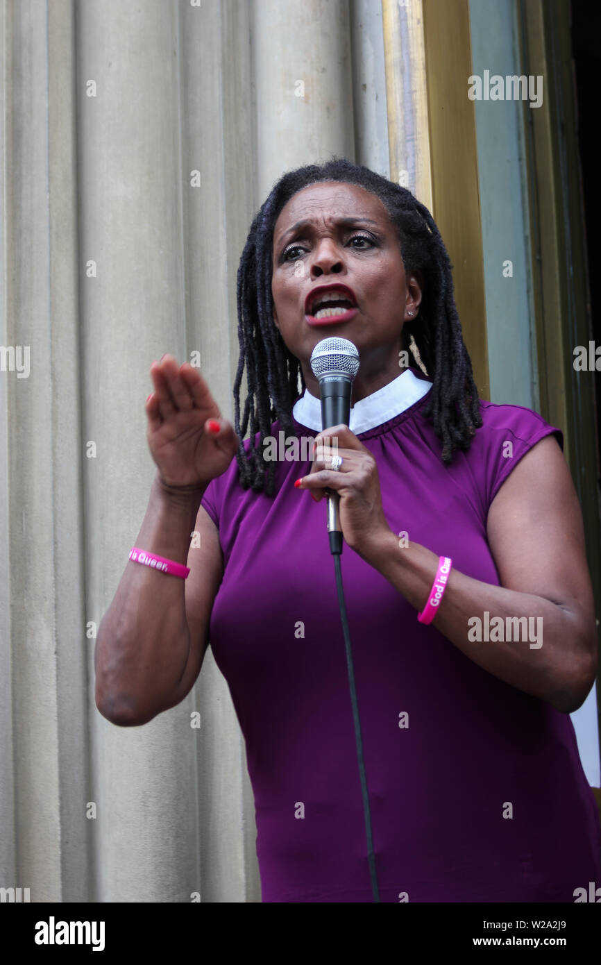 Jacqui lewis hi-res stock photography and images - Alamy