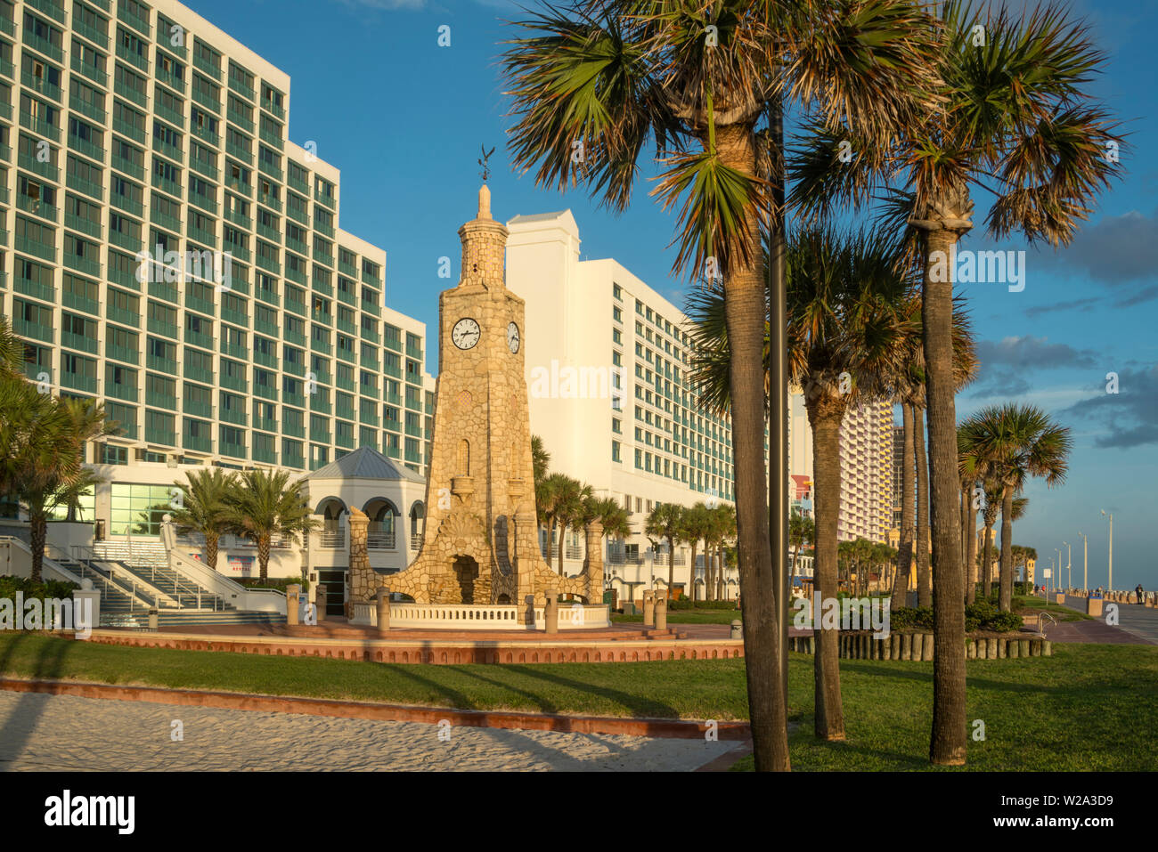 Clock tower beach daytona beach florida hi-res stock photography and ...