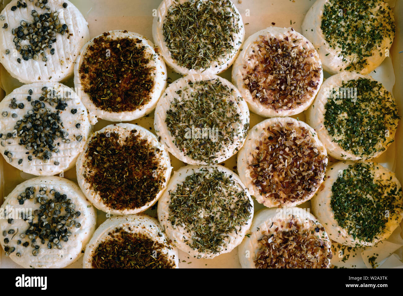 Bonnieux market france hi-res stock photography and images - Alamy