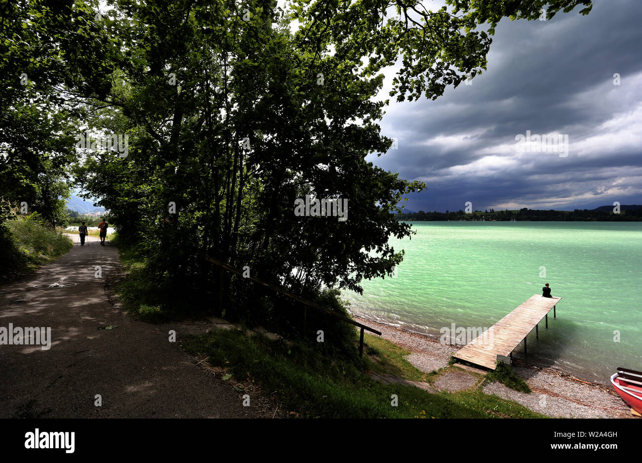 Behind the forggensee hi-res stock photography and images - Alamy