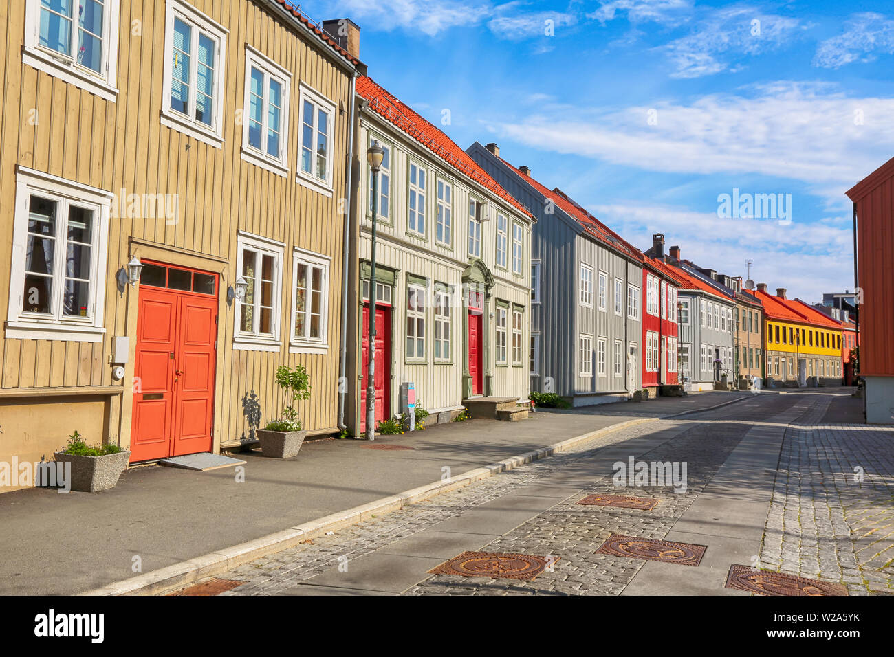 Bakklandet , old neighbourhood in Trondheim, with small wooden houses ...