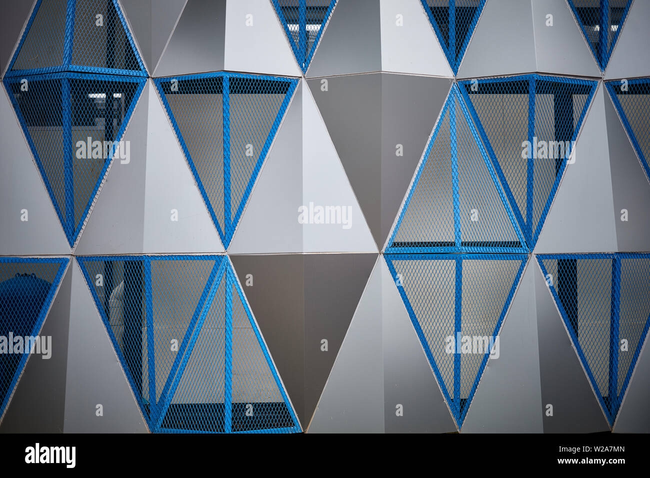 Geometric shape of modern building Stock Photo - Alamy