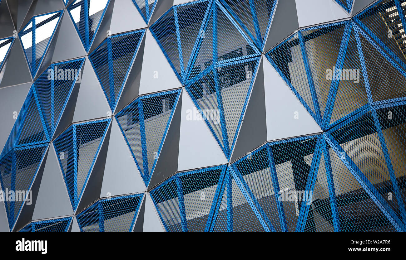 Geometric shape of modern building Stock Photo - Alamy