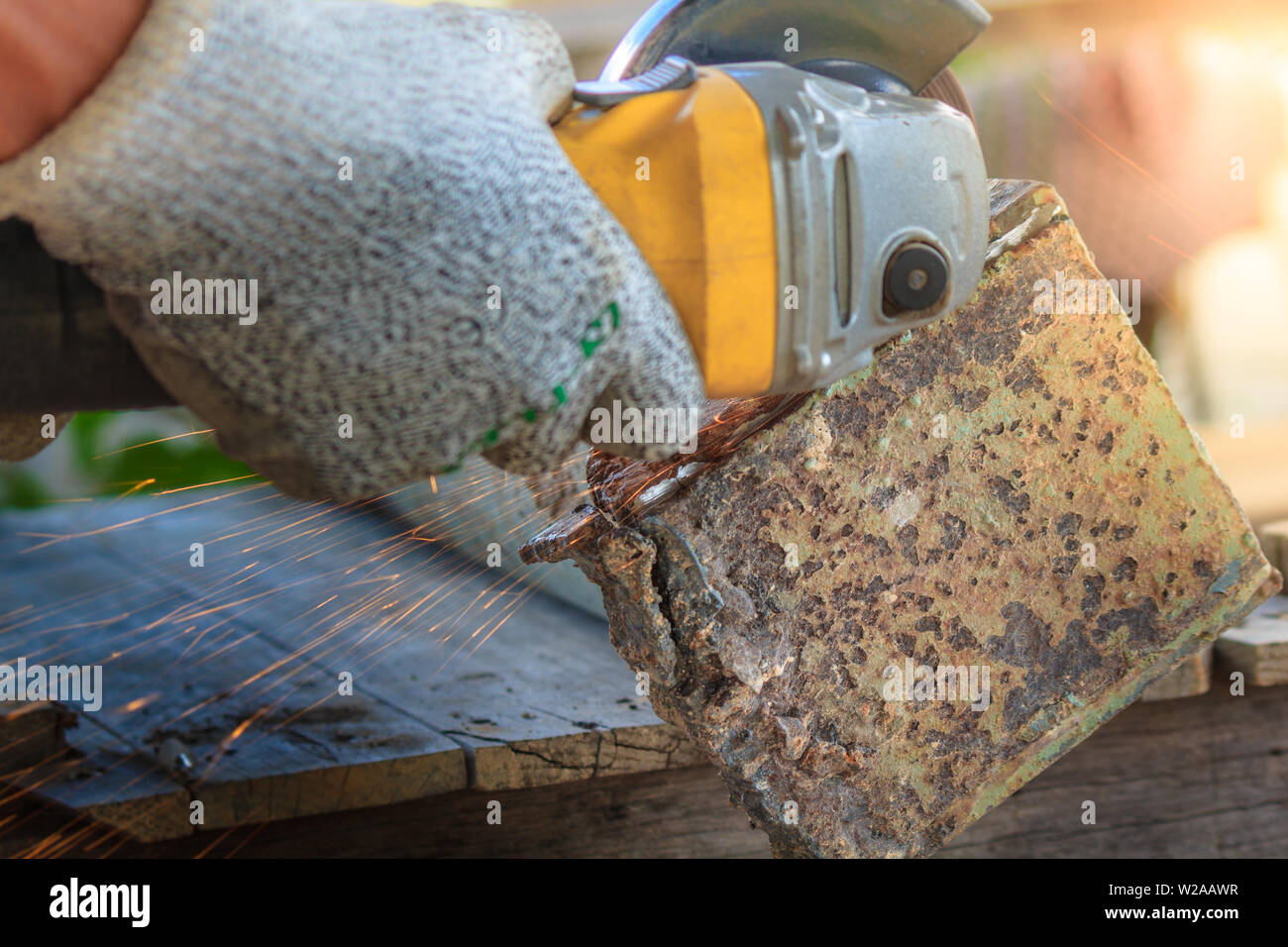 Close up old Metal rusty with metal grinder Stock Photo - Alamy