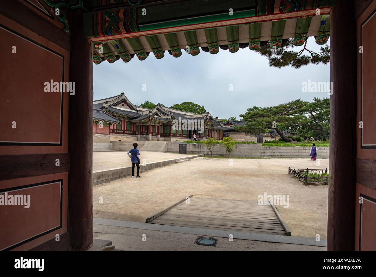 Seoul south korea changdeokgung hi-res stock photography and images - Alamy