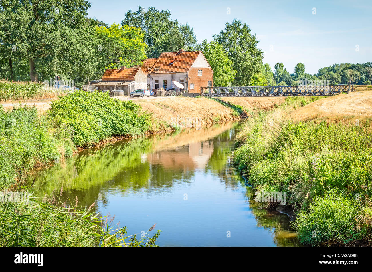 Big nete hi-res stock photography and images - Alamy