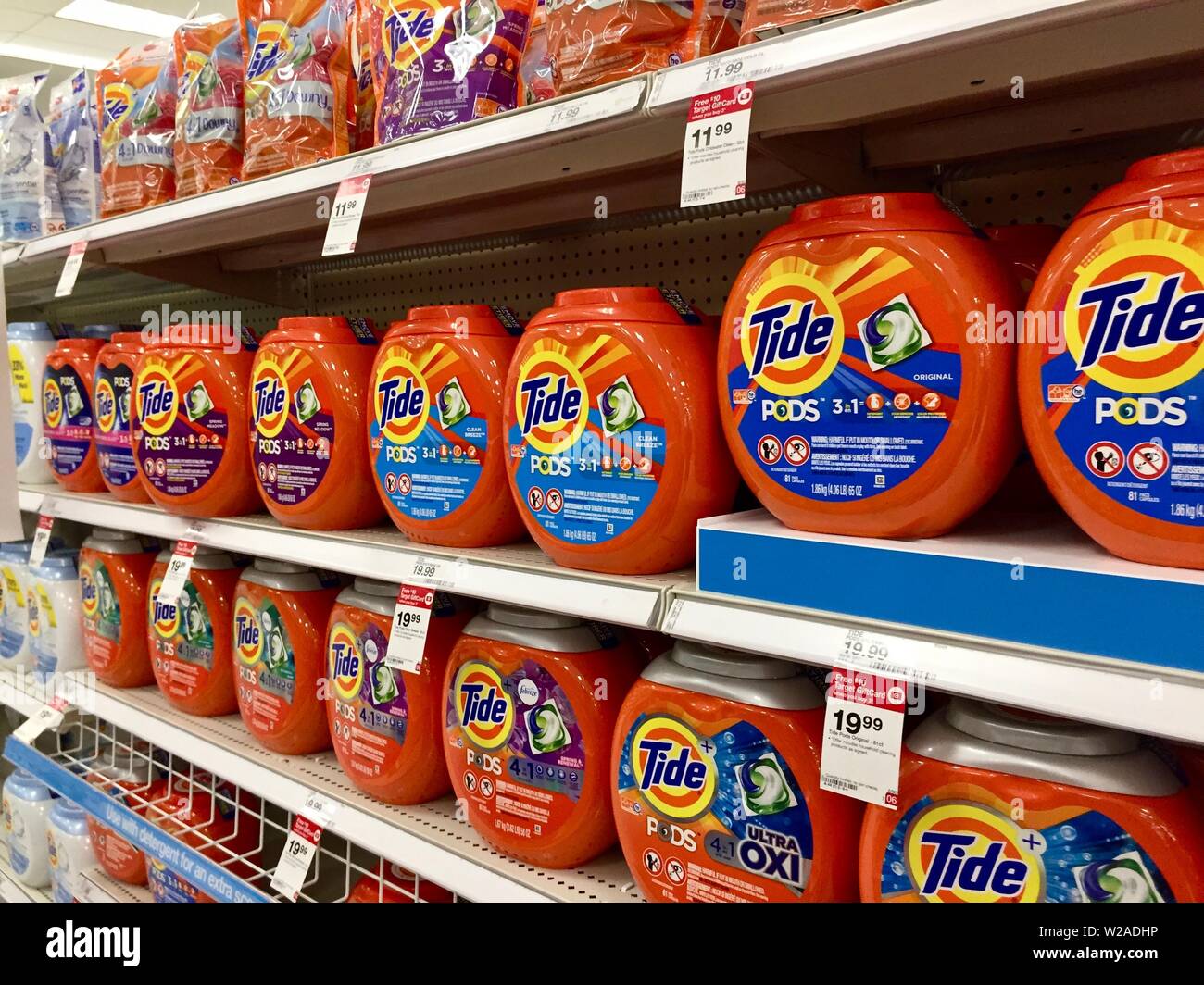 tide laundry detergent on a shelf in a store Stock Photo - Alamy