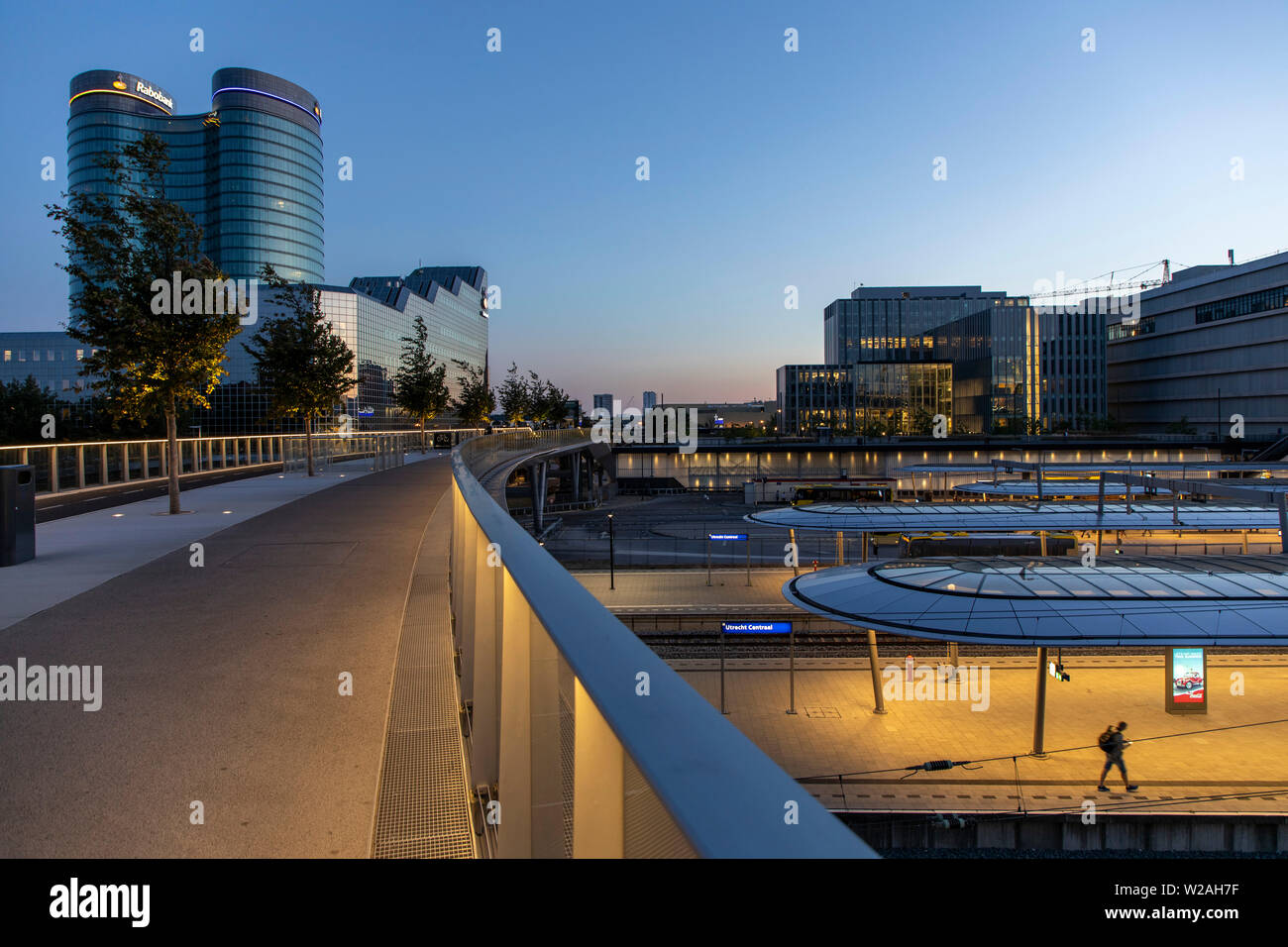 Utrecht, the Netherlands, the Moreelsebrug, pedestrians and cyclists ...