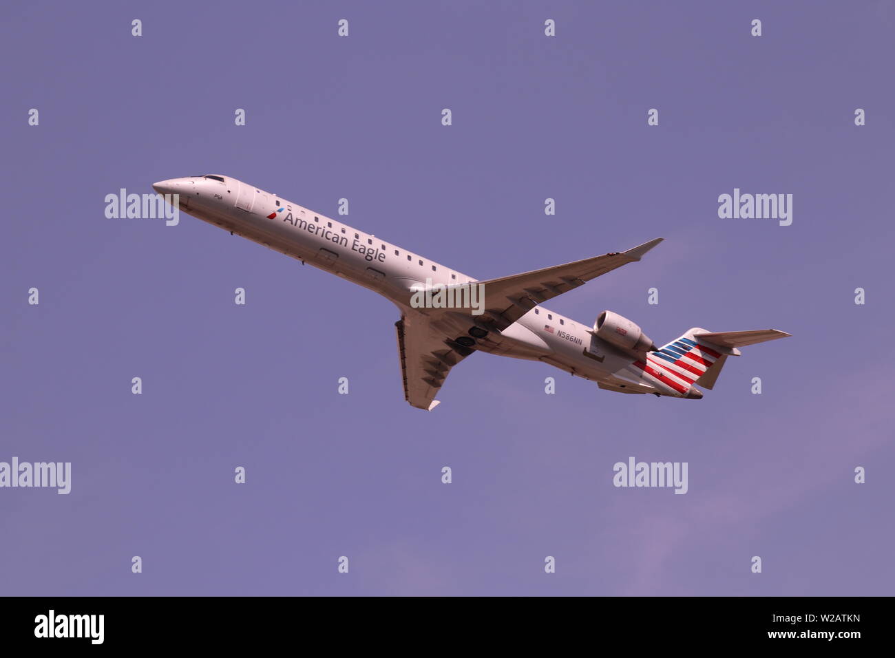 American Airlines planes taking off at CLT, Charlotte Douglas ...