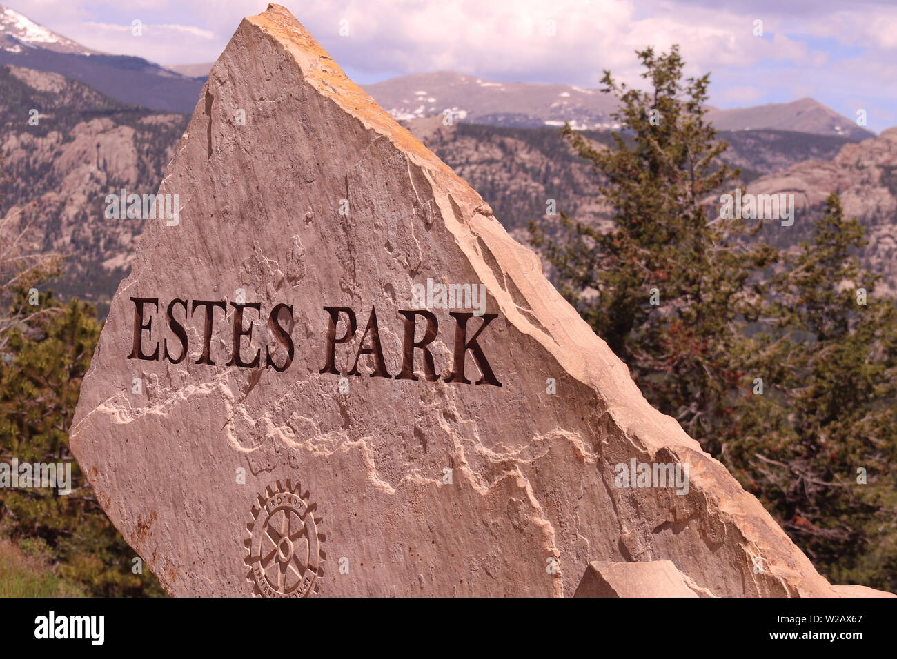 Estes parkway hi-res stock photography and images - Alamy