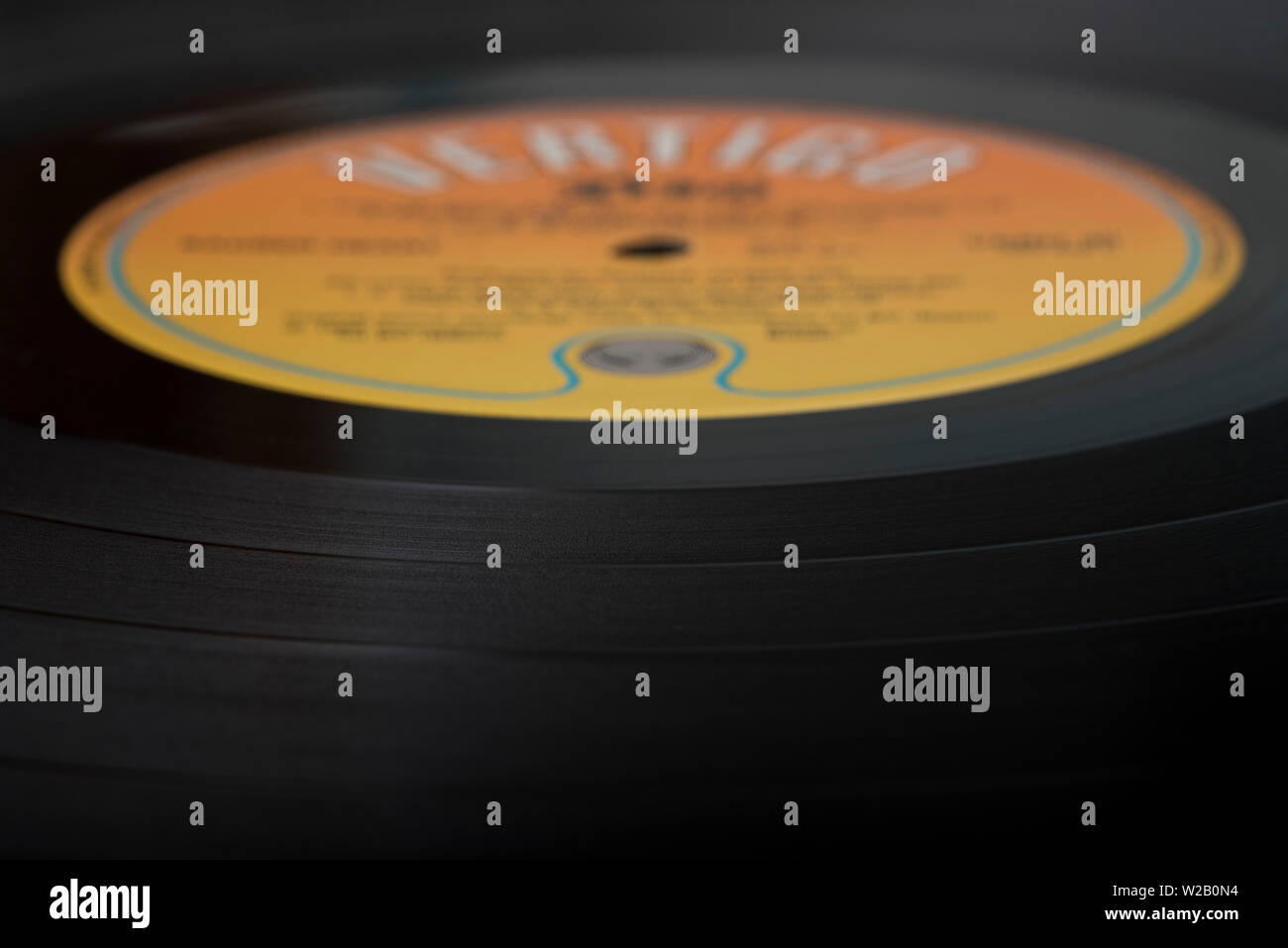Limited edition vinyl record hi-res stock photography and images - Alamy