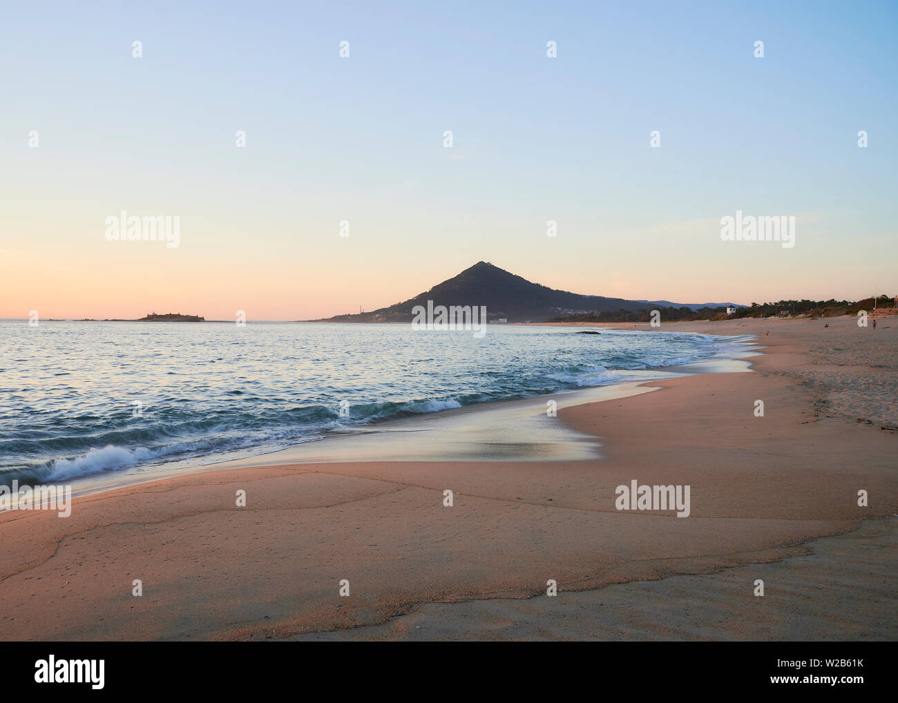 Moledo beach hi-res stock photography and images - Alamy