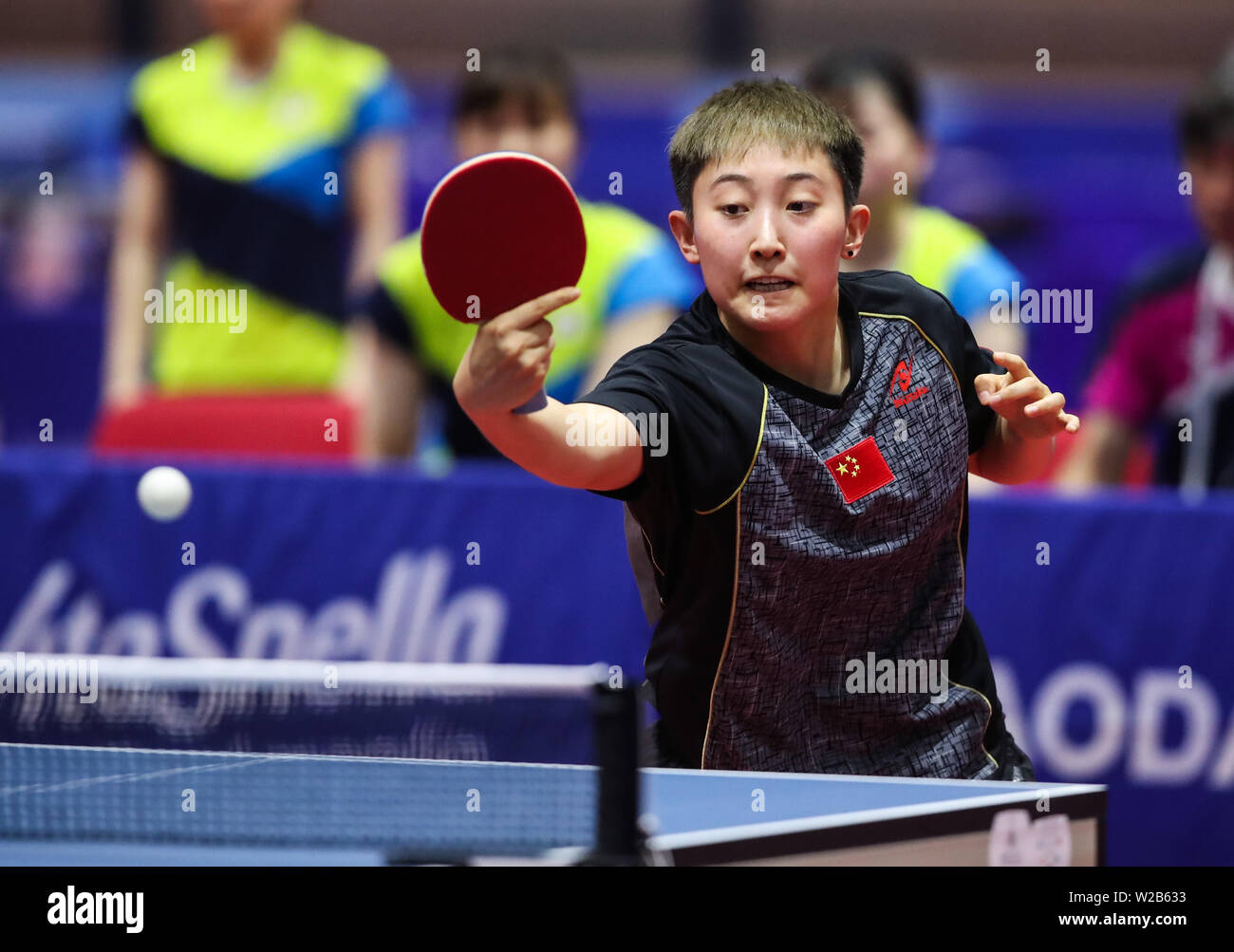 Naples, Italy. 7th July, 2019. Fan Siqi of China returns the ball to ...