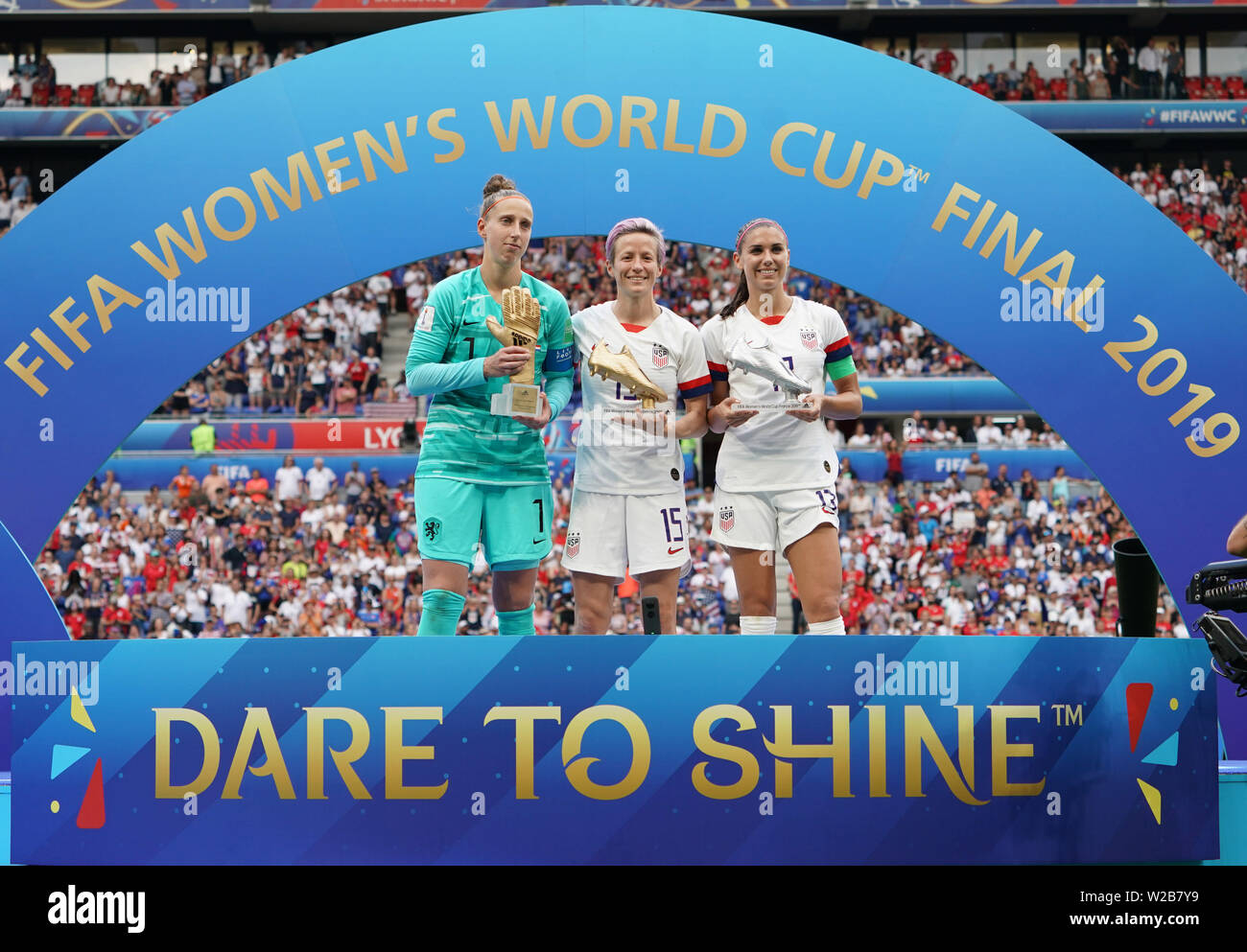 World cup golden glove golden boot hi-res stock photography and images ...