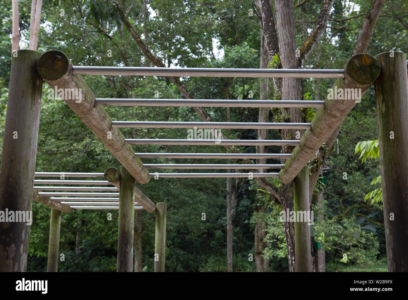 Park monkey bars hi-res stock photography and images - Alamy