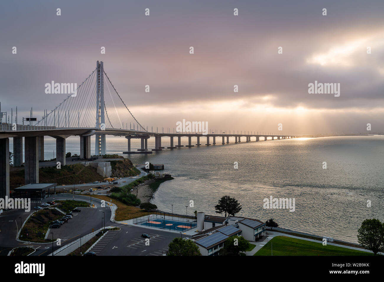 Oakland bridge sunrise hi-res stock photography and images - Alamy