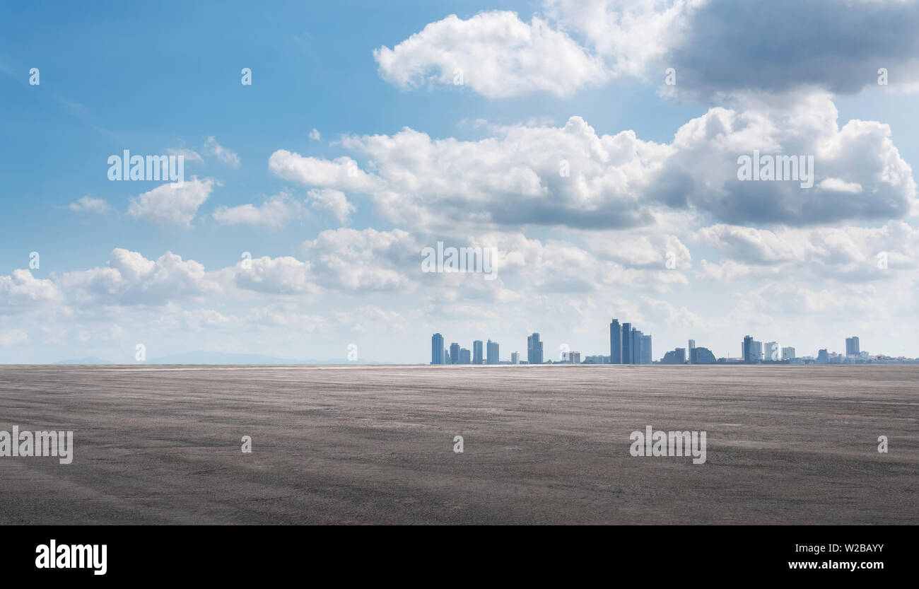 Skyline backdrop hi-res stock photography and images - Alamy