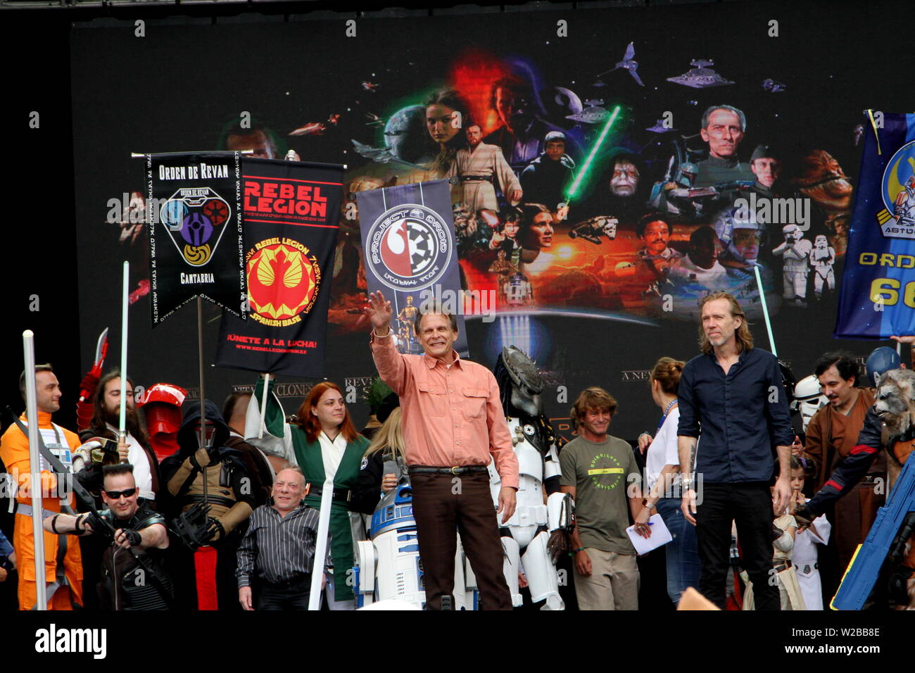 Spain. 07th July, 2019. Mark singer mythical actor of the series V of ...