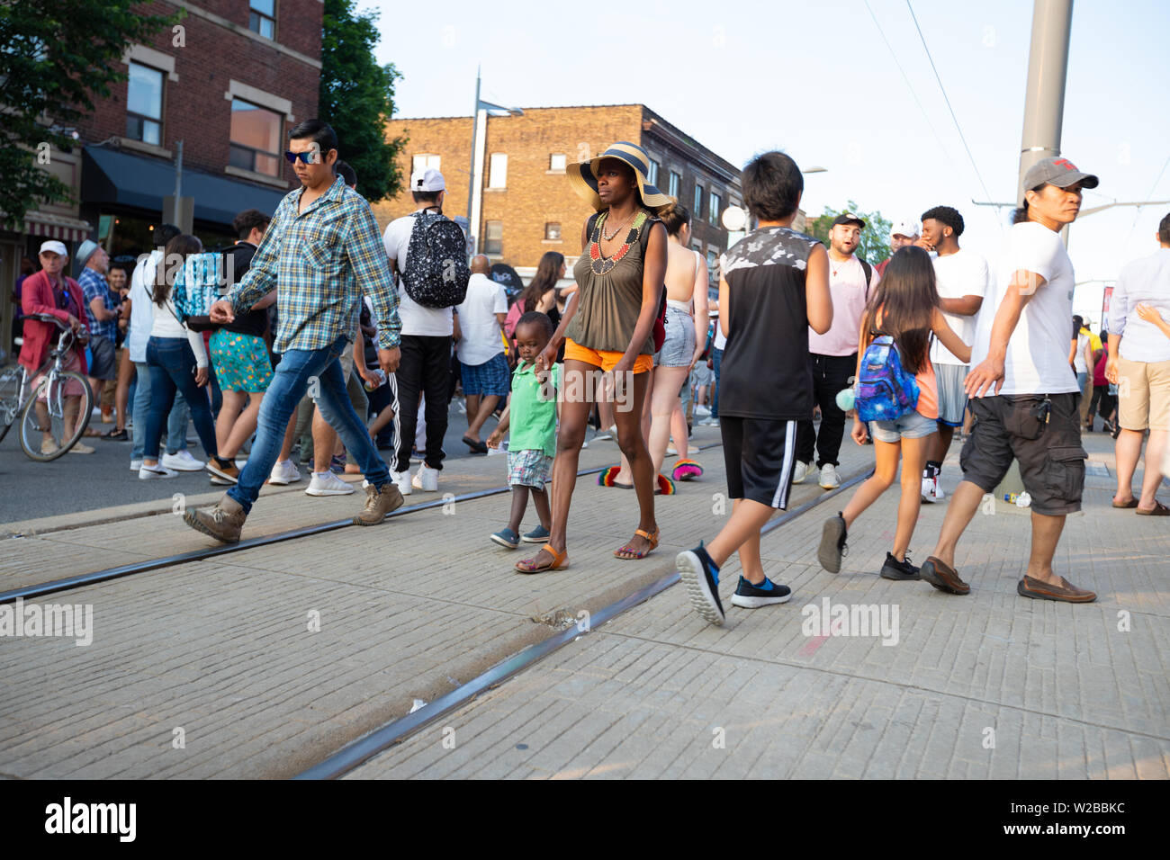 Diverse Crowd High Resolution Stock Photography and Images - Alamy