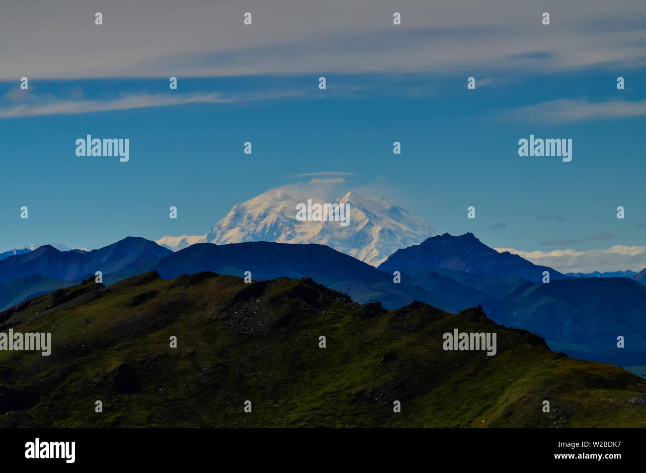 Mount denali peak hi-res stock photography and images - Alamy