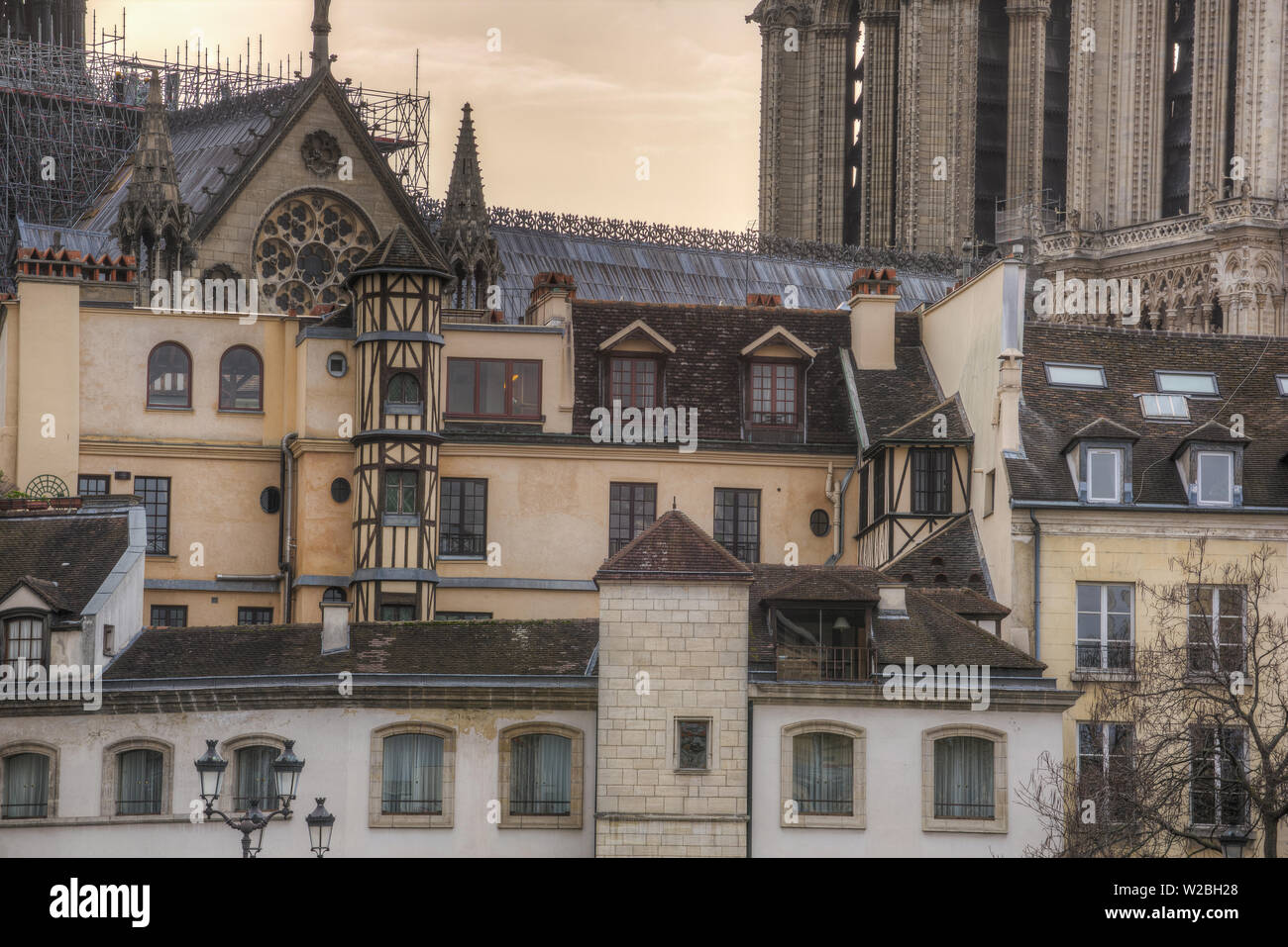 How to fake golden hour hi-res stock photography and images - Alamy