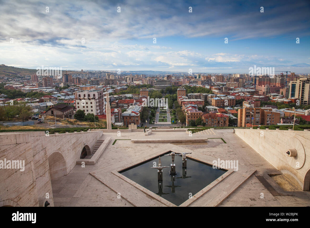 Yerevan cascade hi-res stock photography and images - Alamy