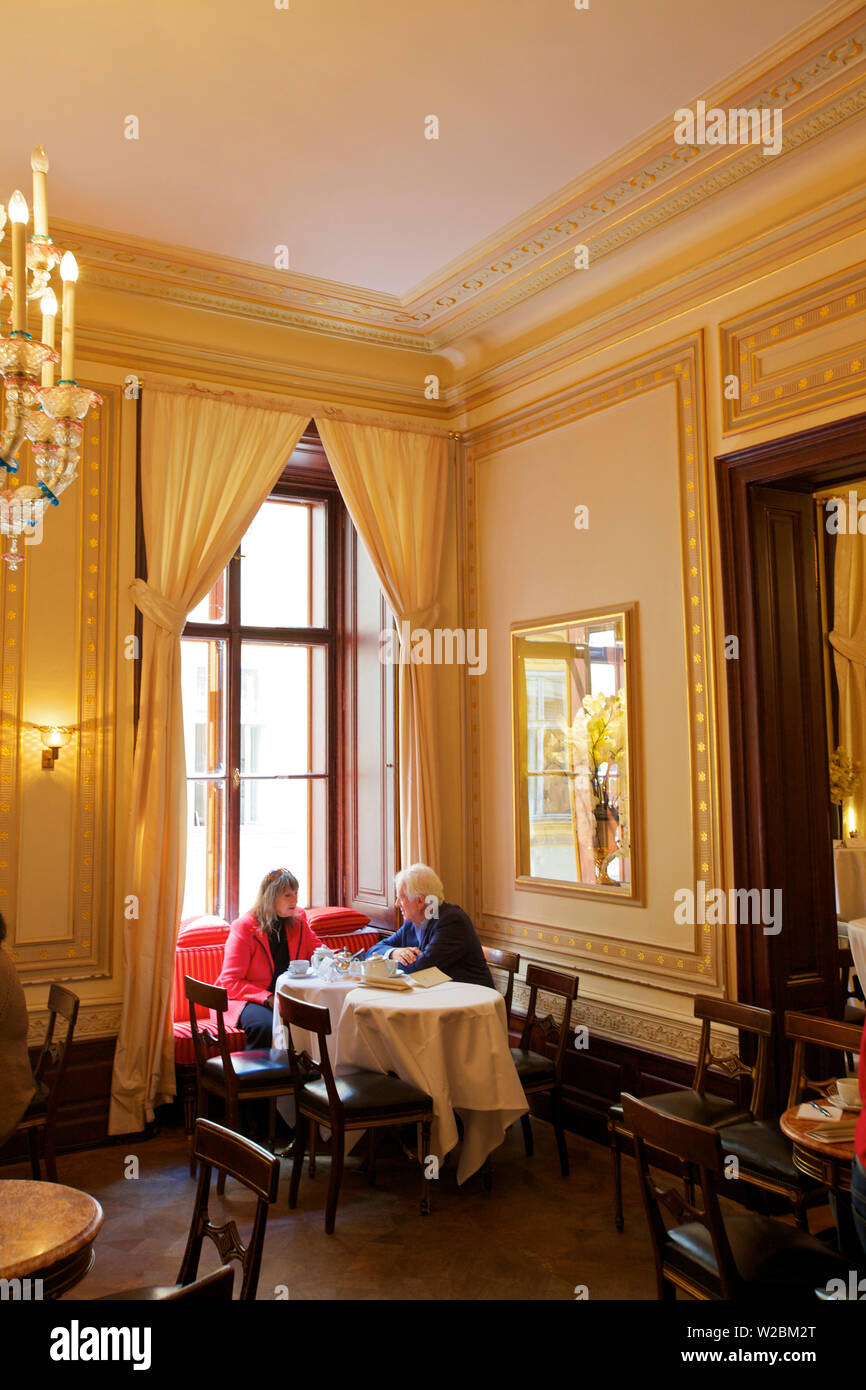 Demel restaurant hi-res stock photography and images - Alamy