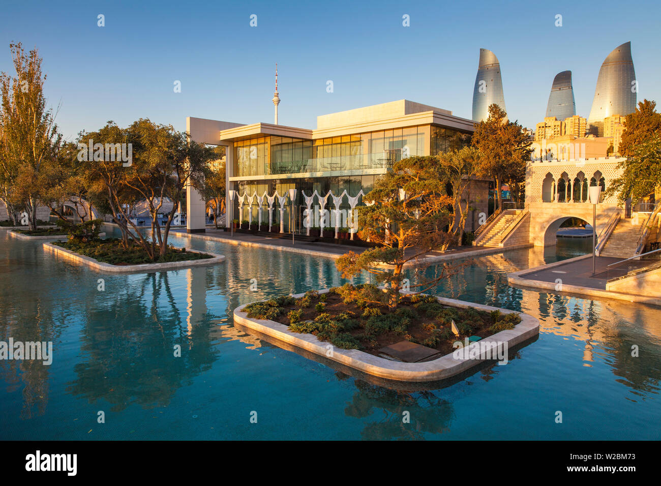 Azerbaijan, Baku, Venezia Restaurant on The Bulvar - Seaside Boulevard ...