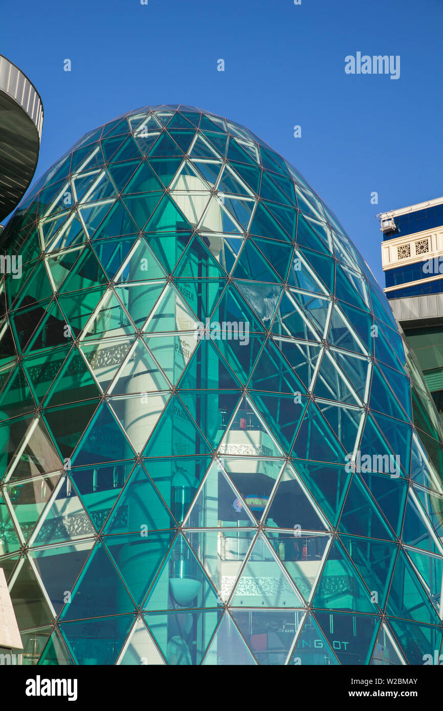Azerbaijan, Baku, Park Bulvar shopping center Stock Photo - Alamy