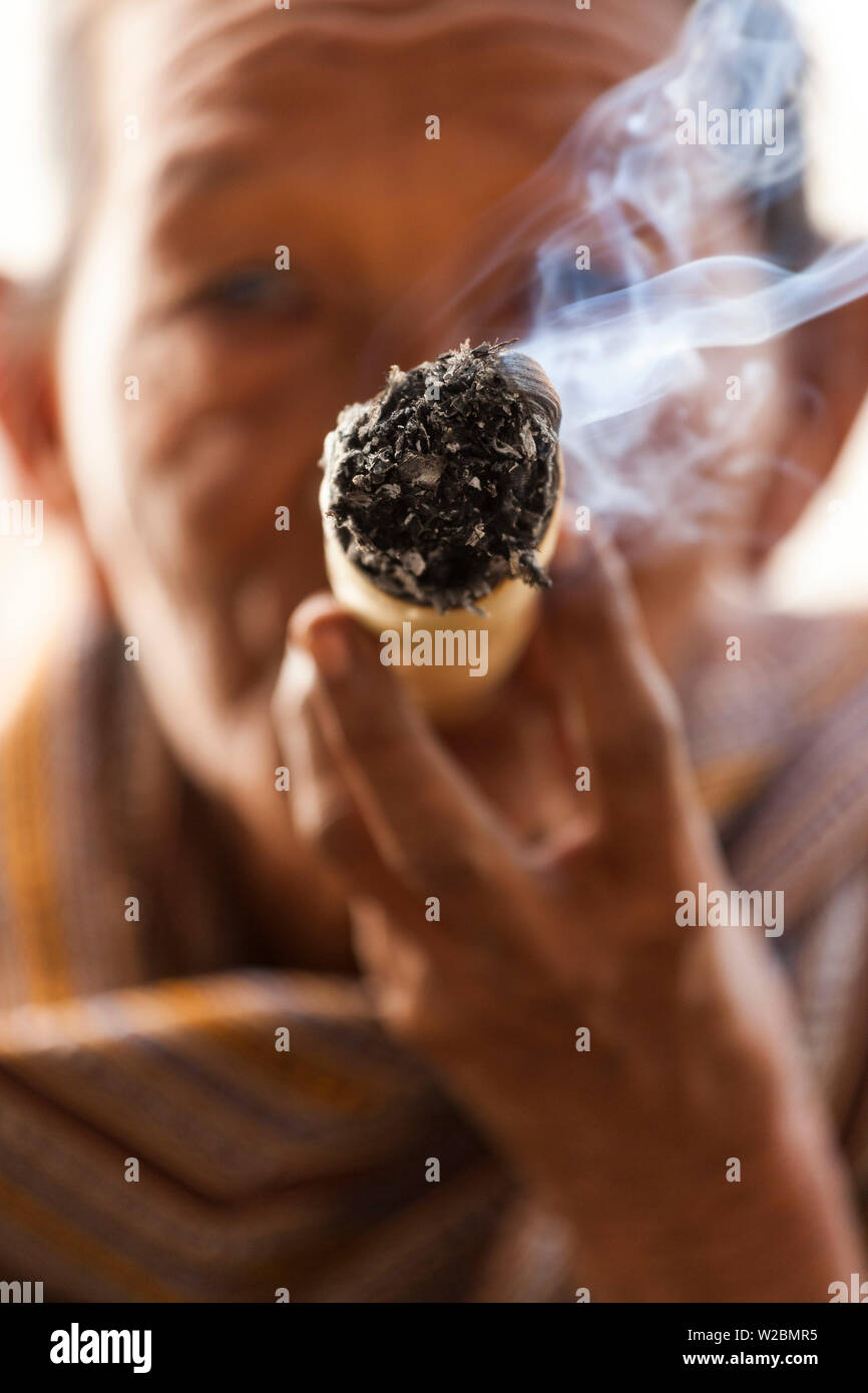 Woman smoking cheroot, cigarette, cigar, Burma (Myanmar Stock Photo - Alamy