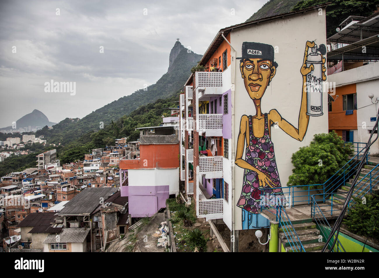 Santa Marta favela, Rio de Janeiro, Brazil Stock Photo - Alamy