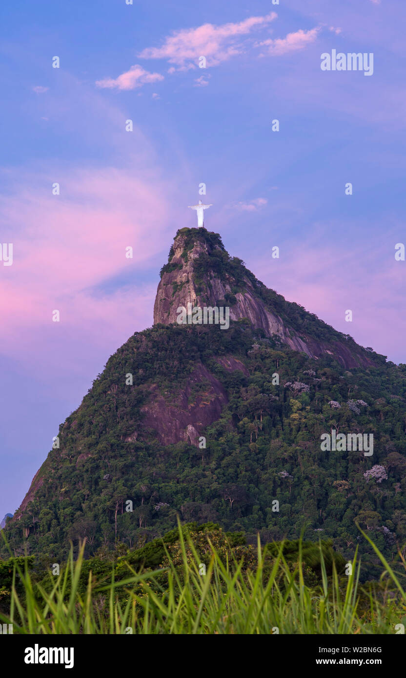 Cristo Redentor (Christ Redeemer) statue on Corcovado mountain in Rio ...