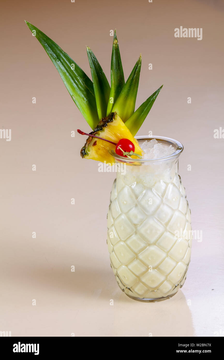 Hawaii cocktail bar drink Stock Photo - Alamy