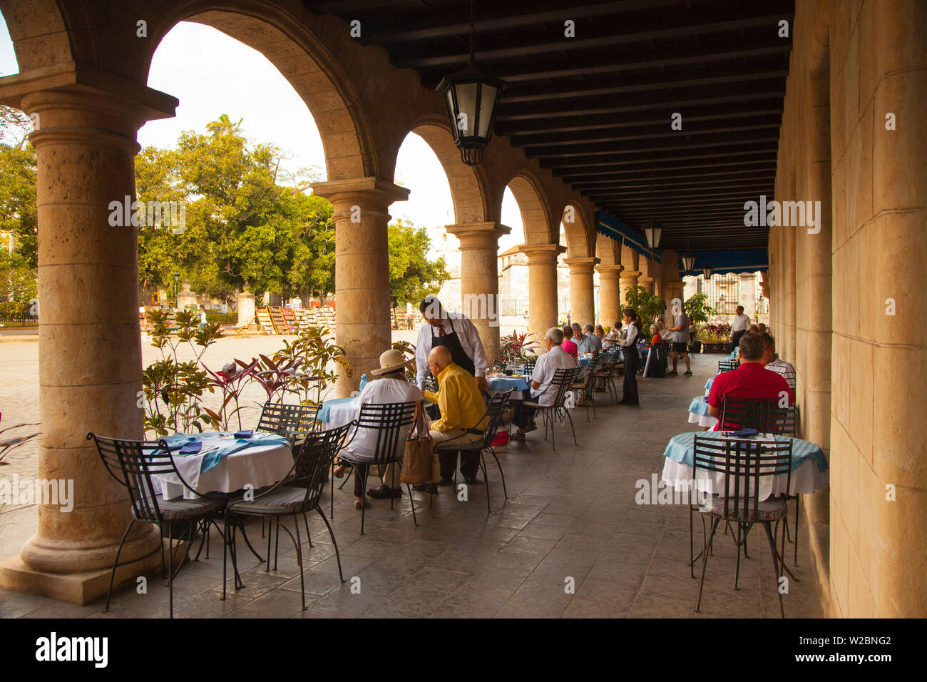 Hotel Santa Isabel, Plaza de Armas, Havana, Cuba Stock Photo - Alamy