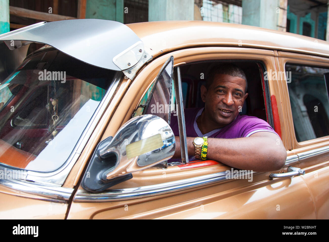 Cuban driver hi-res stock photography and images - Alamy