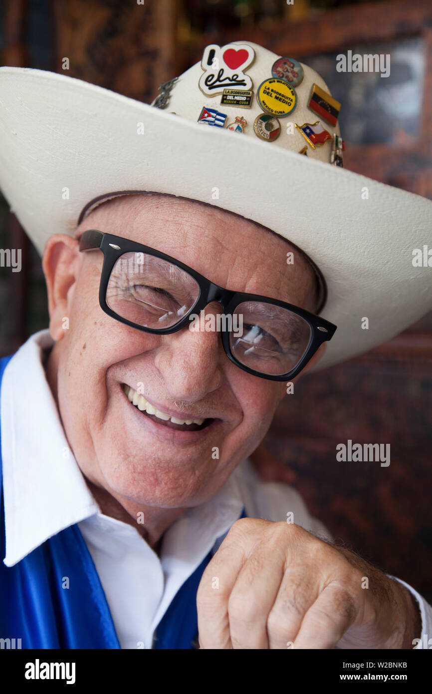Elderly cuban man portrait hi-res stock photography and images - Alamy