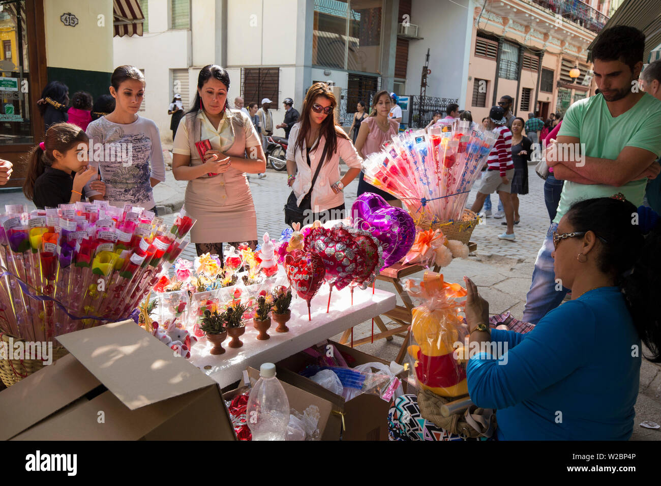 Plastic roses hi-res stock photography and images - Alamy