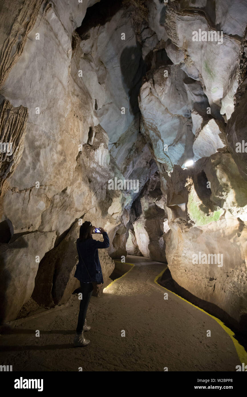 Cueva del Indio, Valle de San Vincente, Vinales, Pinar del Rio Province ...