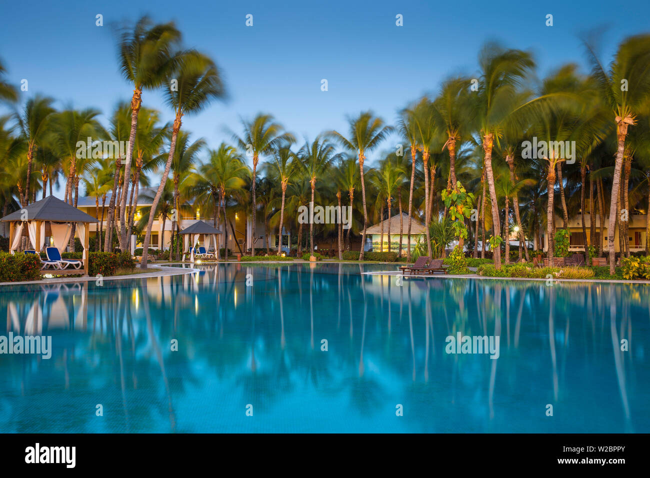 Cuba, Varadero, Swimming pool at Paradisus Hotel Stock Photo - Alamy