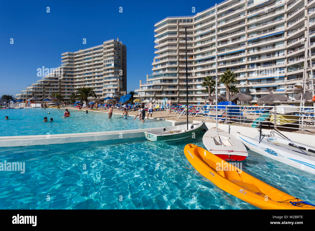 Chile, Algarrobo, San Alfonso del Mar, World's largest man-made pool ...